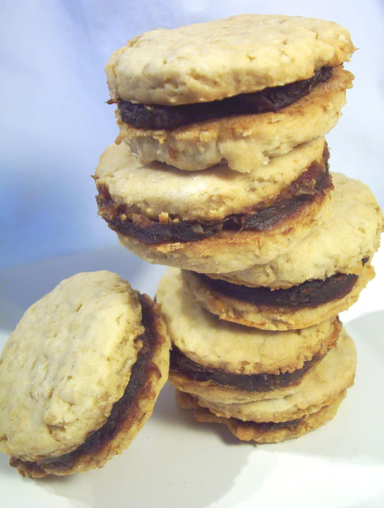 Date Filled Oatmeal Cookies Recipe - Food.com