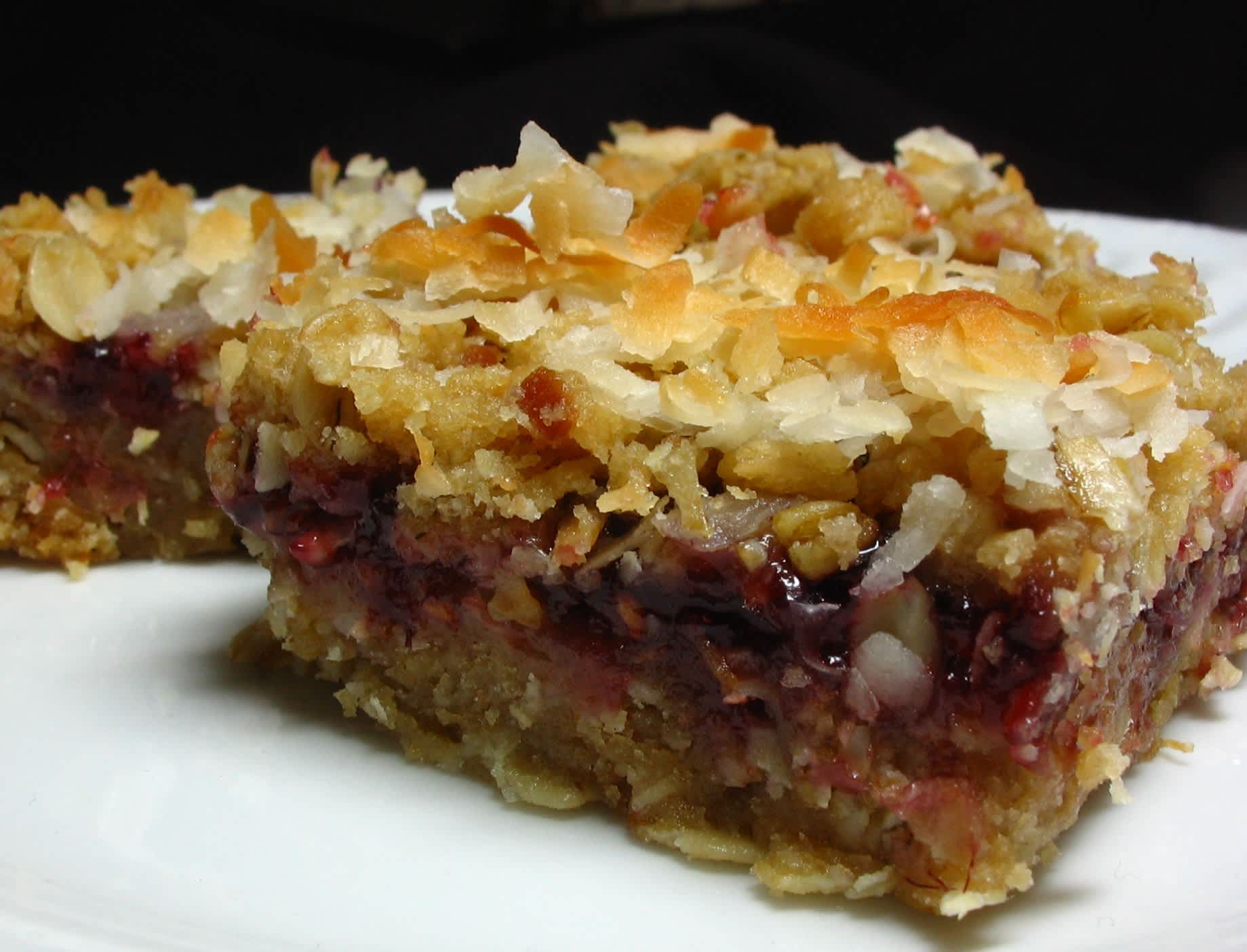 Oatmeal Coconut Raspberry Bars Recipe - Baking.Food.com