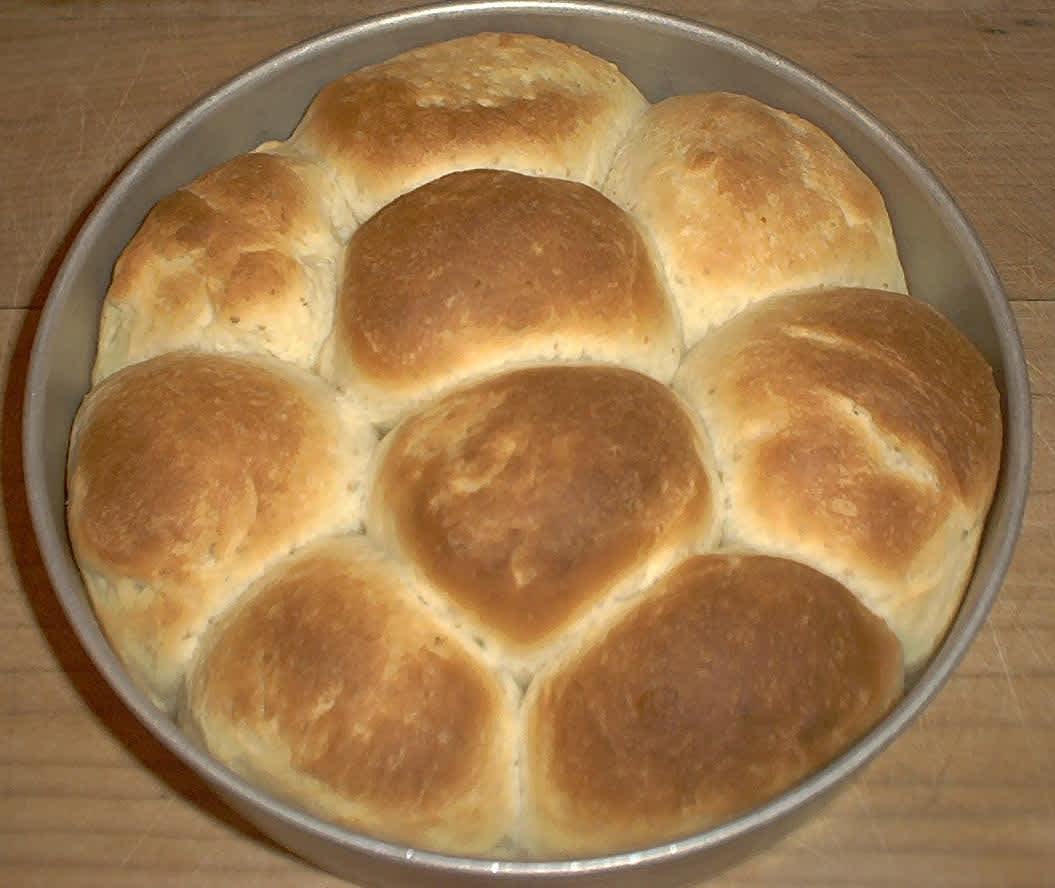 Light and Soft Dinner Rolls (abm) Recipe - Food.com