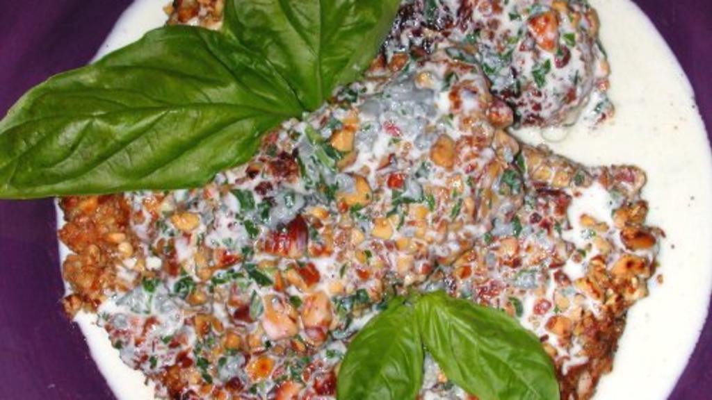 Hazelnut Crusted Chicken With Gorgonzola Sauce - Rachael Ray Recipe ...