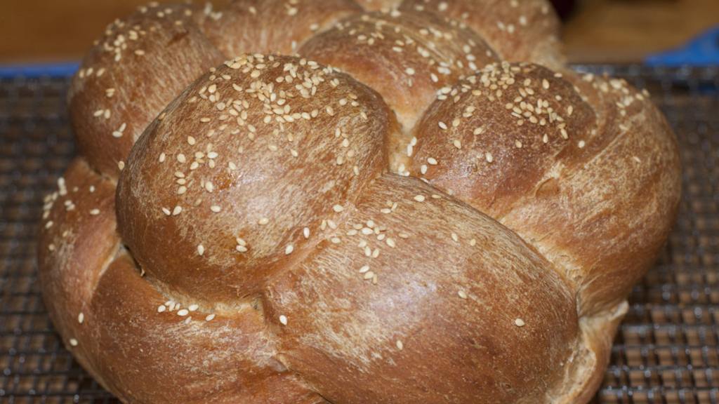A Unique and Delicious Braided Bread Recipe - Food.com