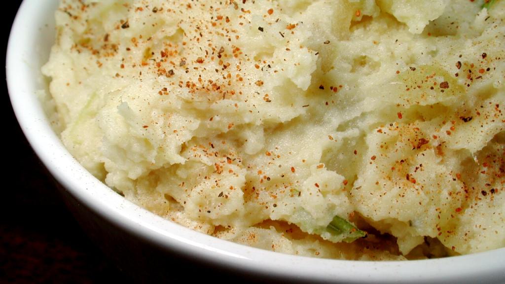 Stoemp Aux Poireaux/Stoemp Met Prei - Belgian Mashed Potatoes Recipe ...