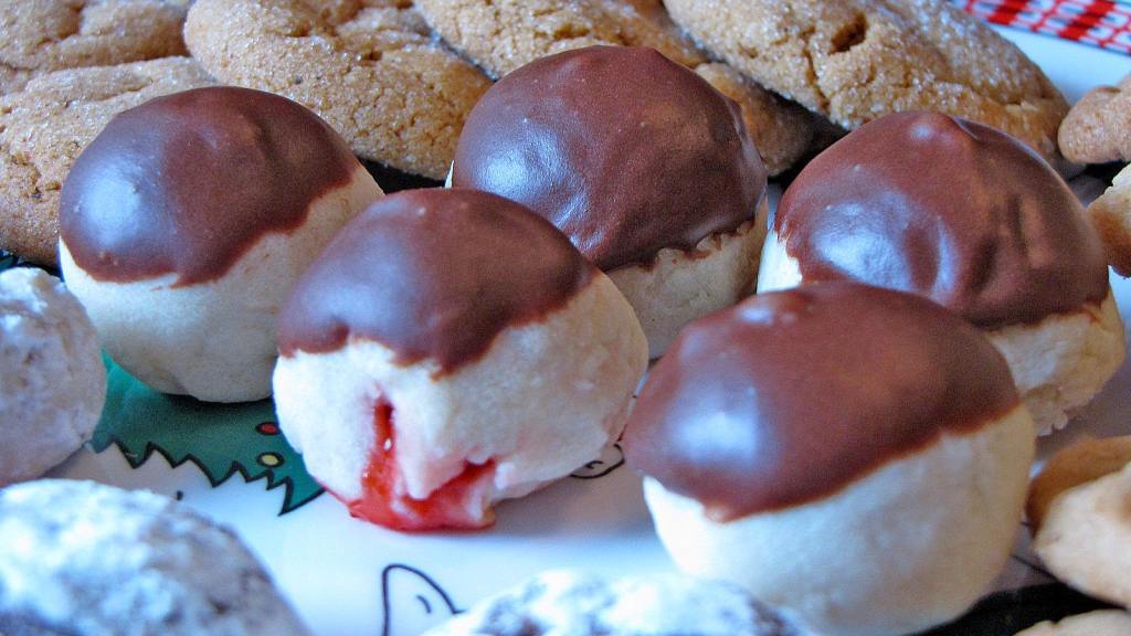 Danish Cherry Bon Bon Cookies (With Frosting Recipe) Recipe - Food.com