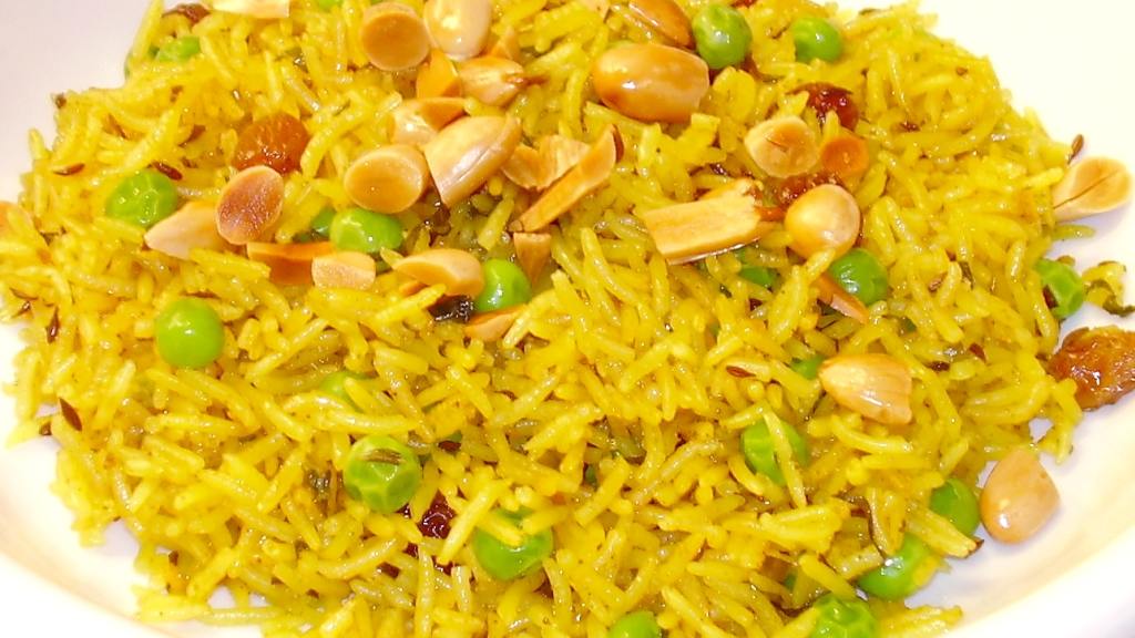 Pilaf With Peas and Raisins Recipe - Food.com