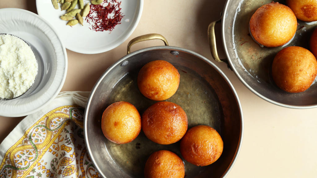 Gulab Jamun (Indian Milk Balls) Recipe - Food.com