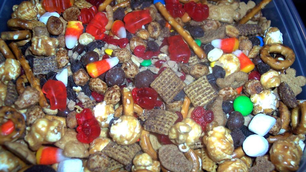 Ultimate Trail Snack Mix Recipe - Food.com