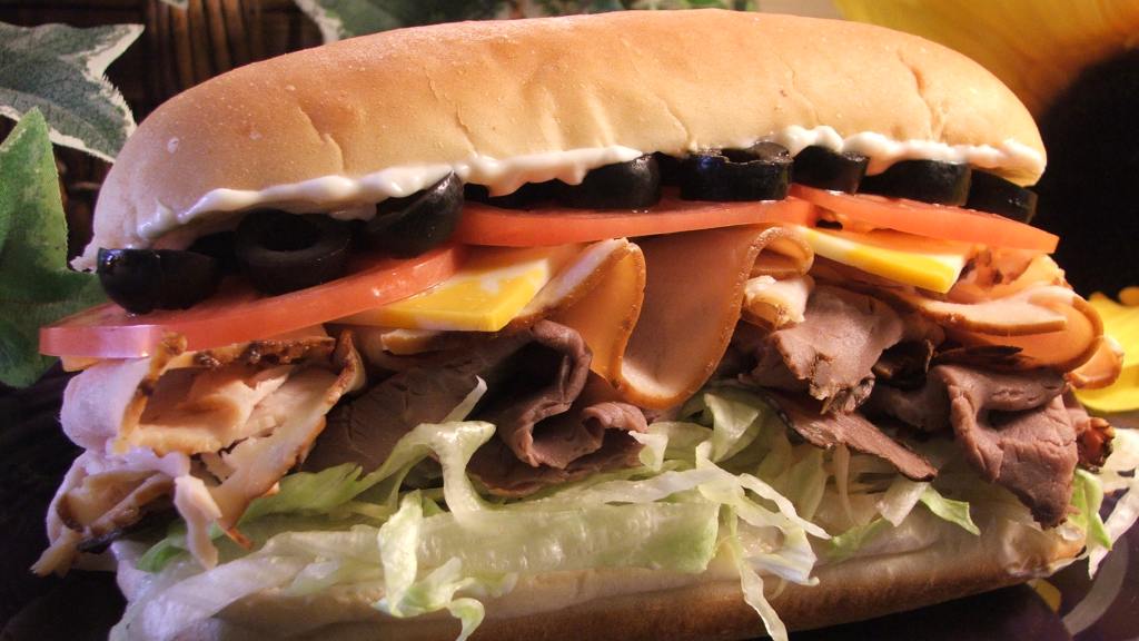 Kelly's 3-Meat 2-Cheese Loaded Subs! Recipe - Food.com