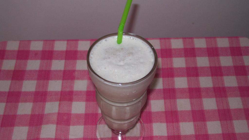 Cinnamon Vanilla Milk Shake Recipe - Food.com