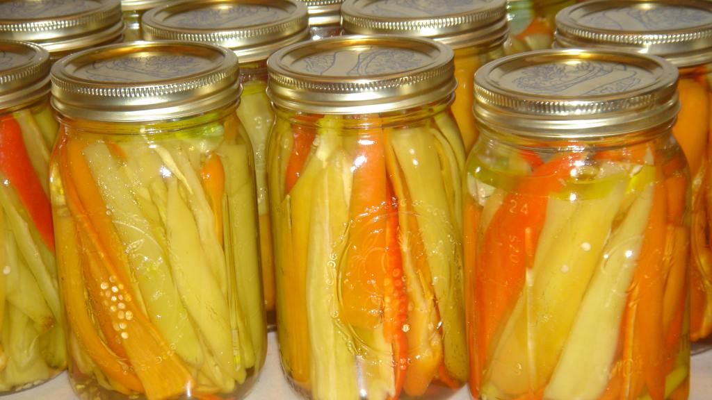 Italian Pickled Banana Peppers Recipe - Food.com