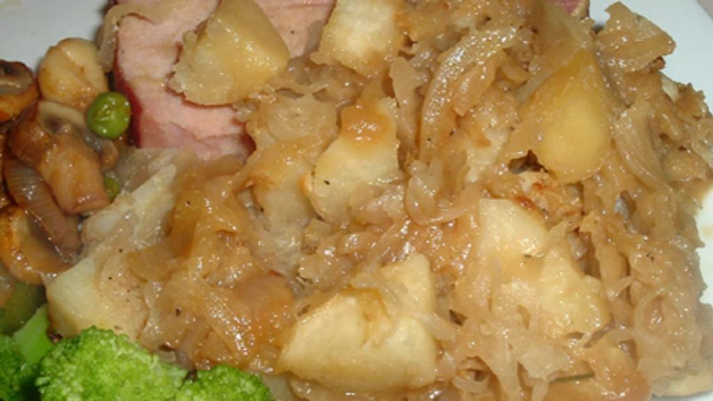 Ukrainian Kovbasa (Kielbasa) Potatoes and Sauerkraut Recipe - Food.com