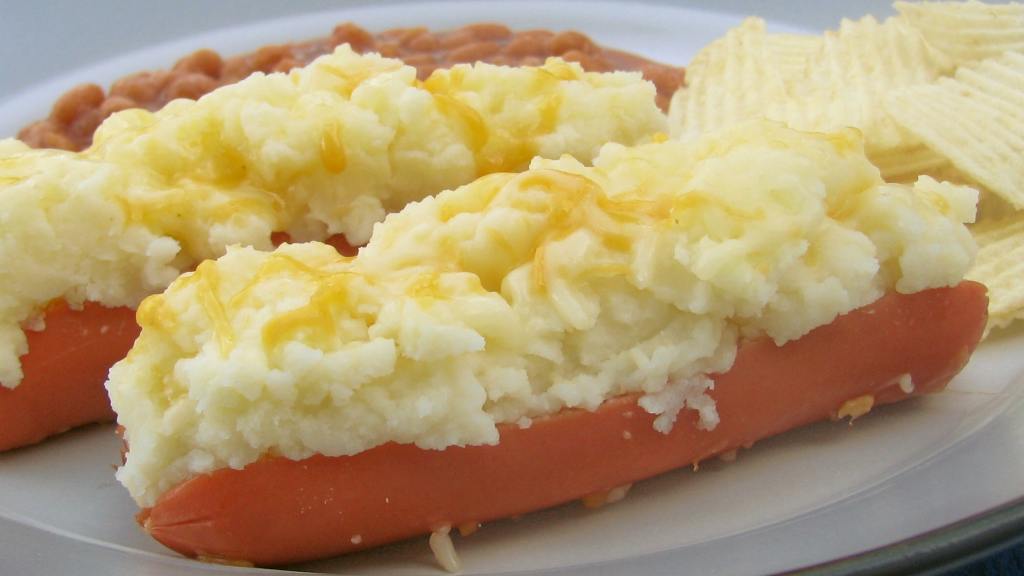 Hot Dog Boats - 3 Ingredients - Fun for Kids to Make! Recipe - Food.com