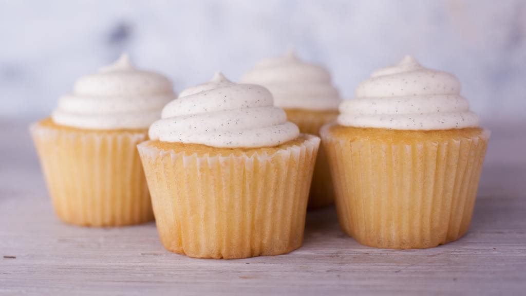 Vanilla Buttercream Frosting (From Sprinkles Cupcakes) Recipe - Food.com