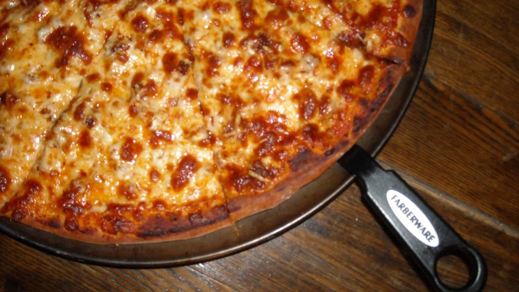 White Pizza--Chicken and Mushroom Thin Crust Recipe - Food.com