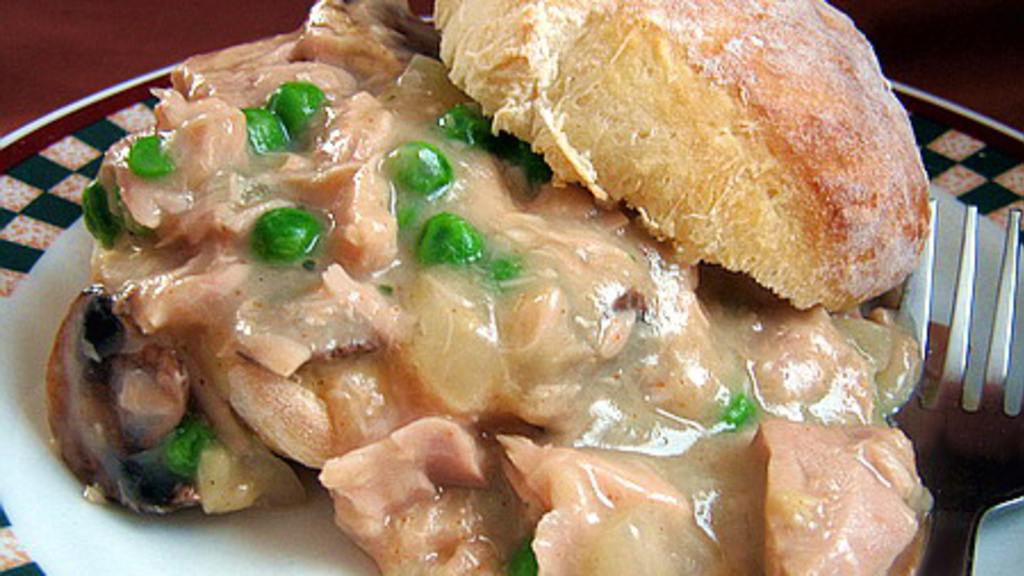 Creamed Chicken With Mushrooms and Peas on Toast Recipe - Food.com