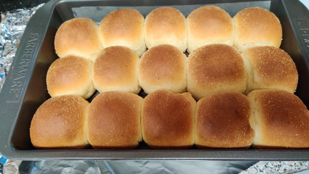 Tasty Filipino Pandesal Recipe - Food.com