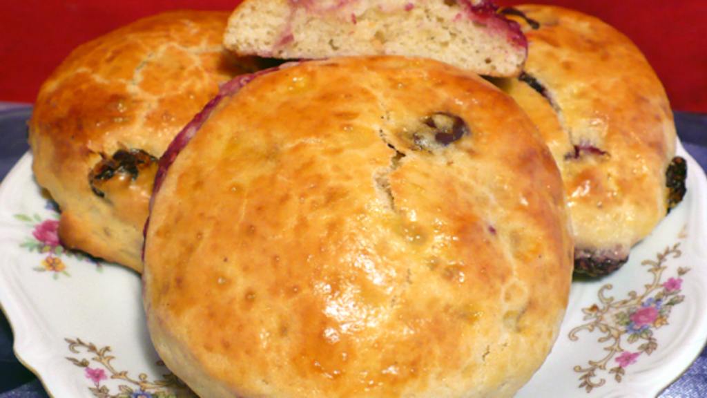 Jimmy Griffin's Perfect Raspberry and Raisin Irish Scone Recipe - Food.com