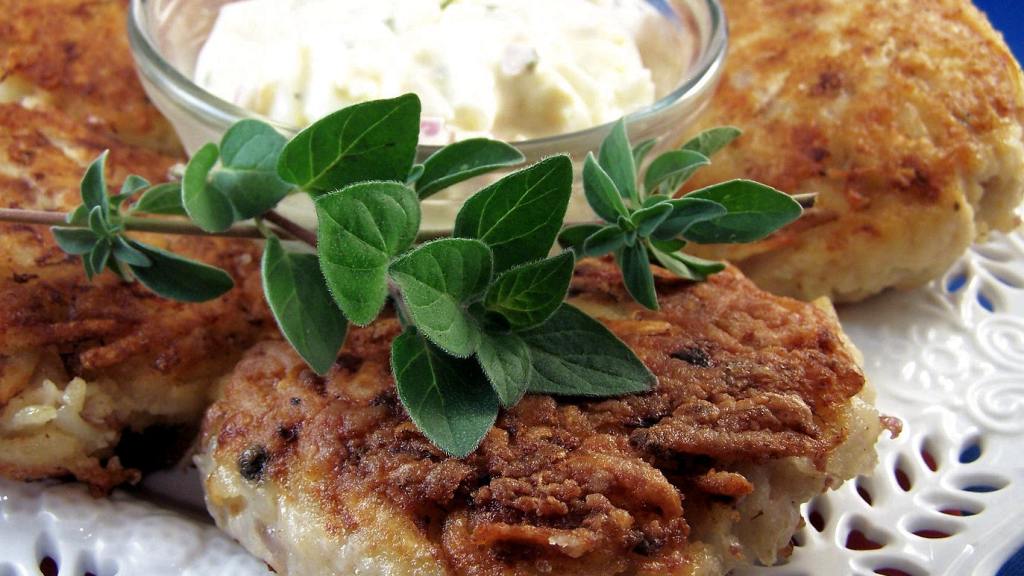 Fish Cakes With Herbed Sauce (German) Recipe - Food.com
