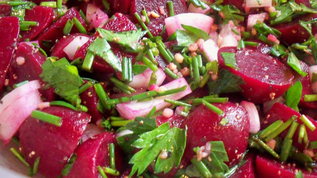 Beet Salad With Chives (Salatat Shamandar) Recipe - Food.com