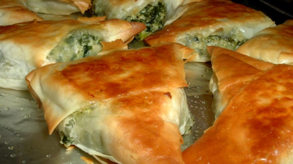 Greek Spinach Triangles Recipe - Food.com