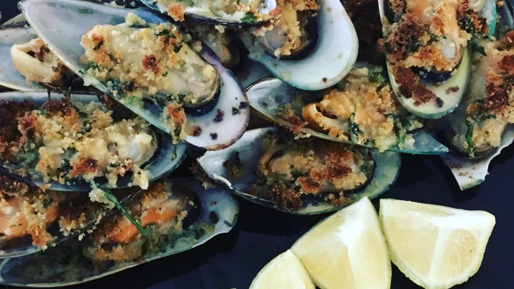 Mussels on the Half Shell Recipe - Food.com