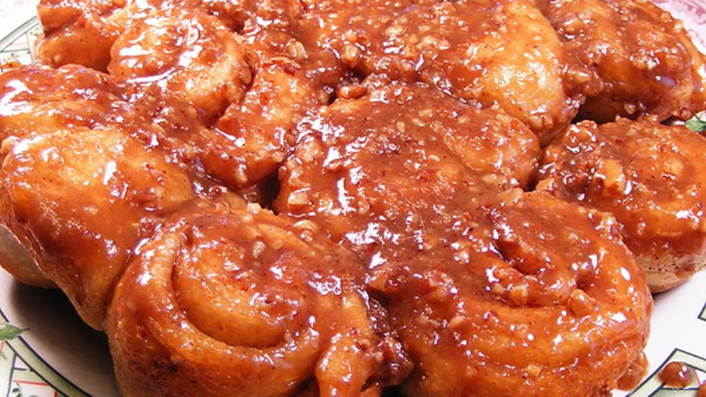 Easy Caramel Sticky Rolls Recipe - Food.com