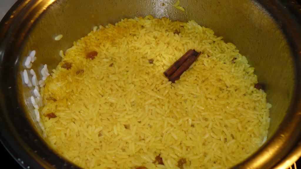 South African Yellow Rice With Cinnamon and Raisins Recipe - Food.com