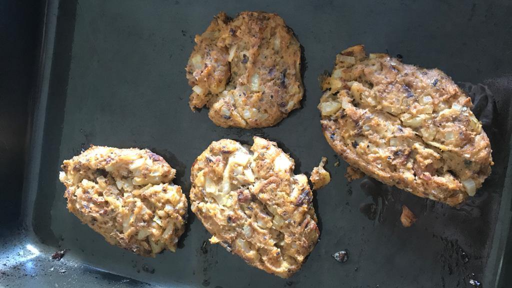 Maureen's Pilchard Fish Cakes Recipe - Food.com