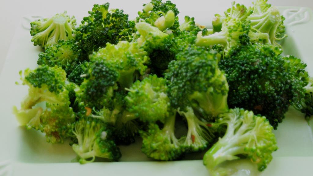 Garlicky Sesame-Cured Broccoli Salad Recipe - Food.com