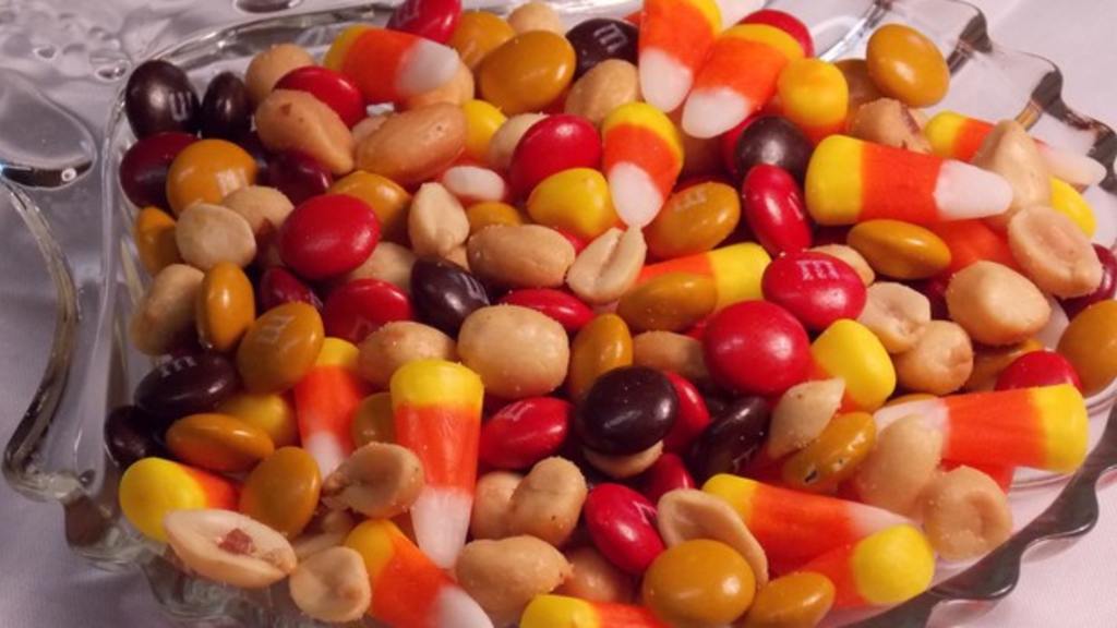 Candy Corn Snack Mix Recipe - Food.com