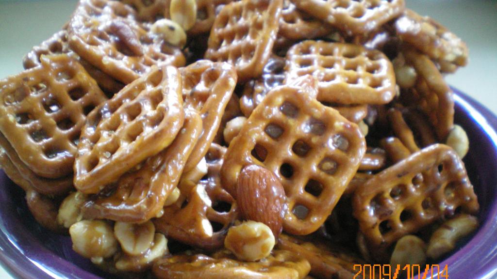 Molasses Pretzel Snack (Microwaved) Recipe - Food.com