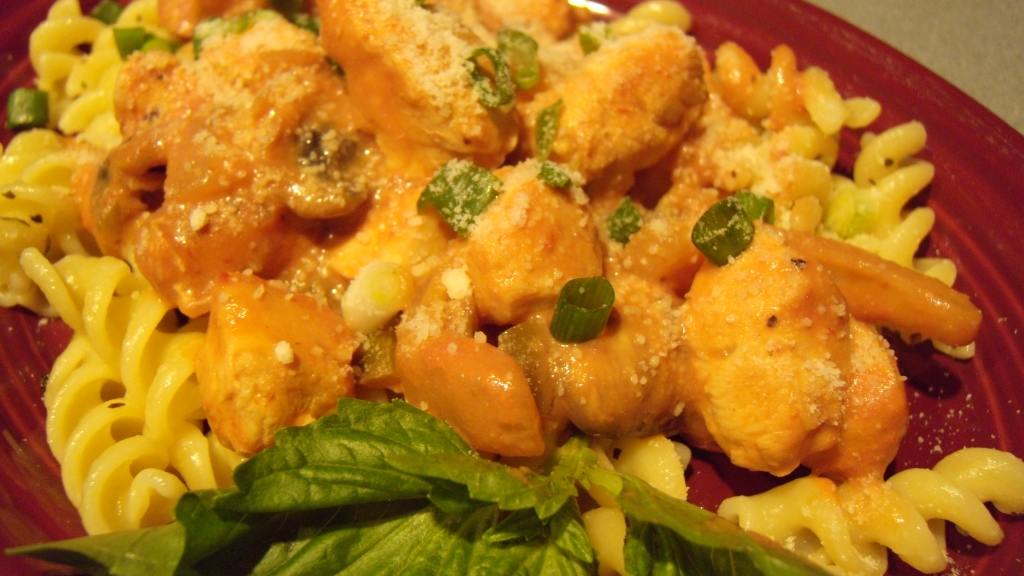 Italian Gigi Sauce With Chicken and Pasta Recipe - Food.com