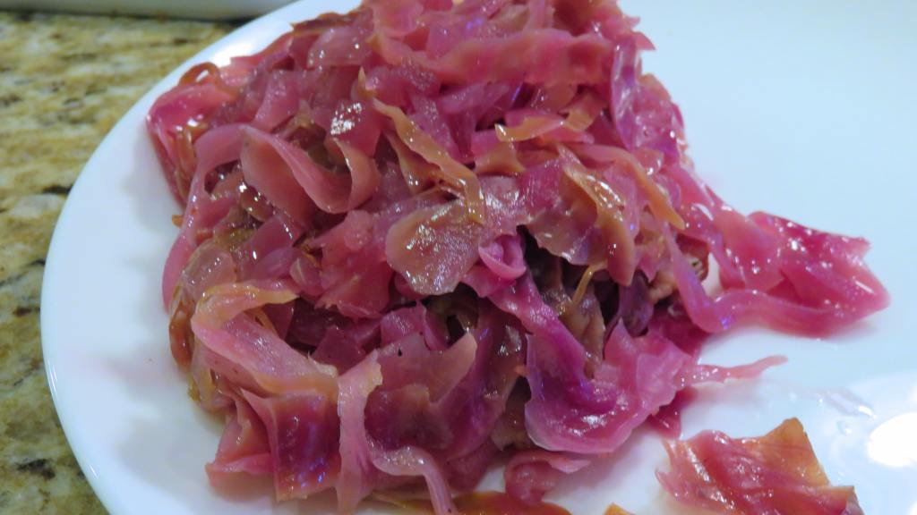 Red Cabbage With Apple and Bacon Recipe - Food.com