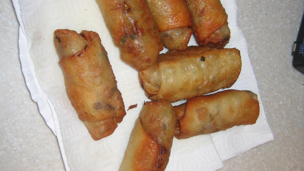 Easy Deli Chicken Egg Rolls Recipe - Food.com