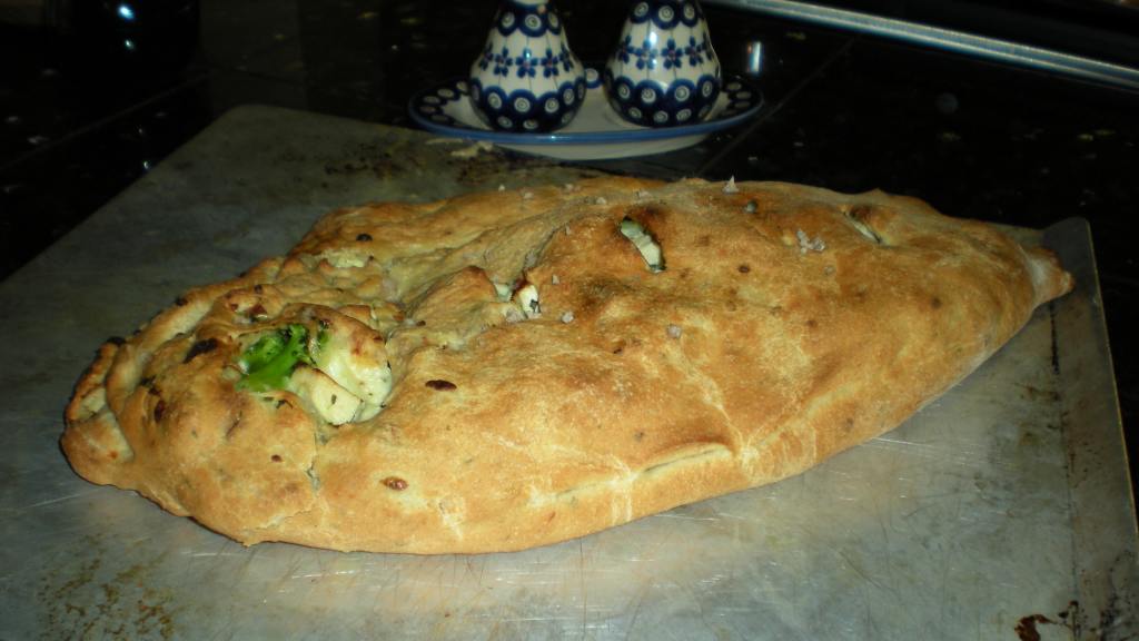 Chicken, Cheese, and Broccoli Calzone Recipe - Food.com
