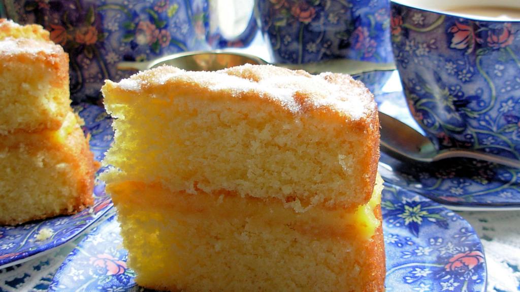 Victoria Sandwich - Classic English Sponge Cake for Tea Time Recipe ...