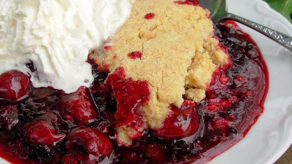 Summer Memories: Jumbleberry Crumble With Shortbread Topping Recipe ...