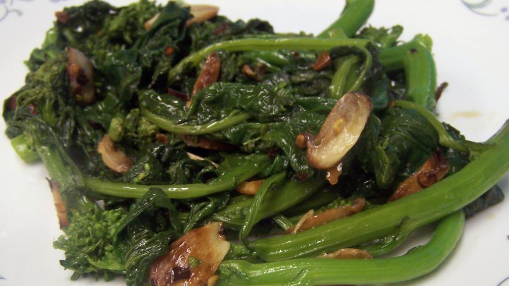 Rapini With Garlic & Chili Flakes Recipe - Food.com