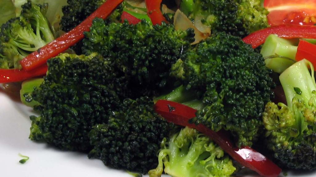 Broccoli and Red Bell Pepper Saute Recipe - Food.com