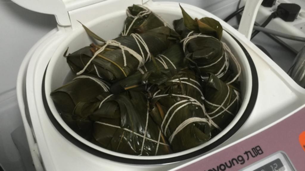 Sticky Rice Wrapped in Bamboo Leaves (Joong or Zhongzi) Recipe - Food.com