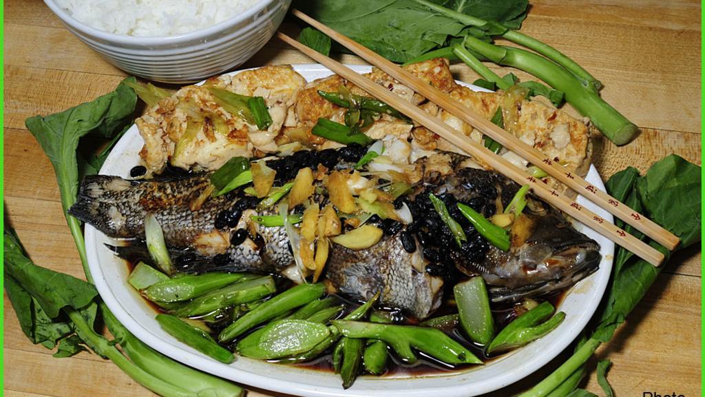 #1 Favorite Chinese Steamed Whole Fish by Sy Recipe - Food.com