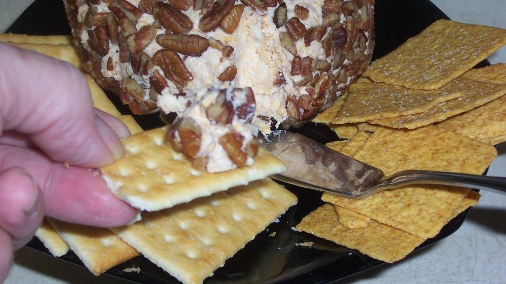 Swiss-Nut Cheese Ball Recipe - Food.com