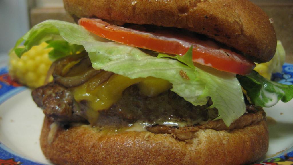 Old School Meets New -- Cheesy, Onion, Spicy, BBQ Burger Recipe - Food.com
