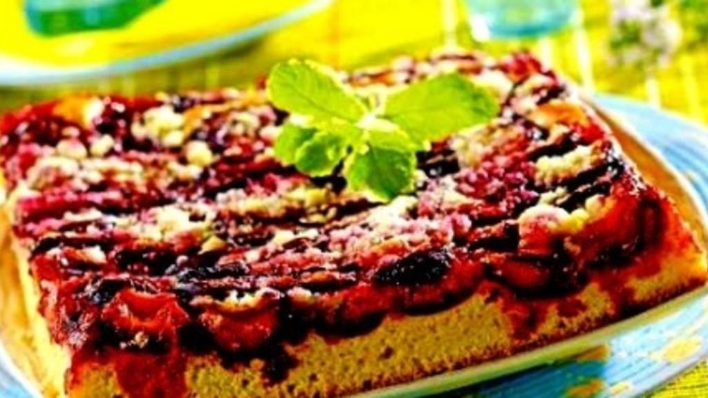 Polish Fresh Plum Cake--Placek Z Sliwkami Recipe - Food.com