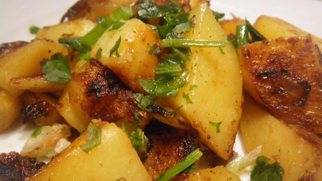 Lebanese Spiced Potatoes (Batata Harra) Recipe - Food.com