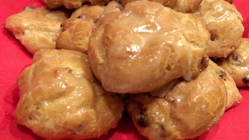 Lemon Frosted Golden Raisin Buns Recipe - Food.com