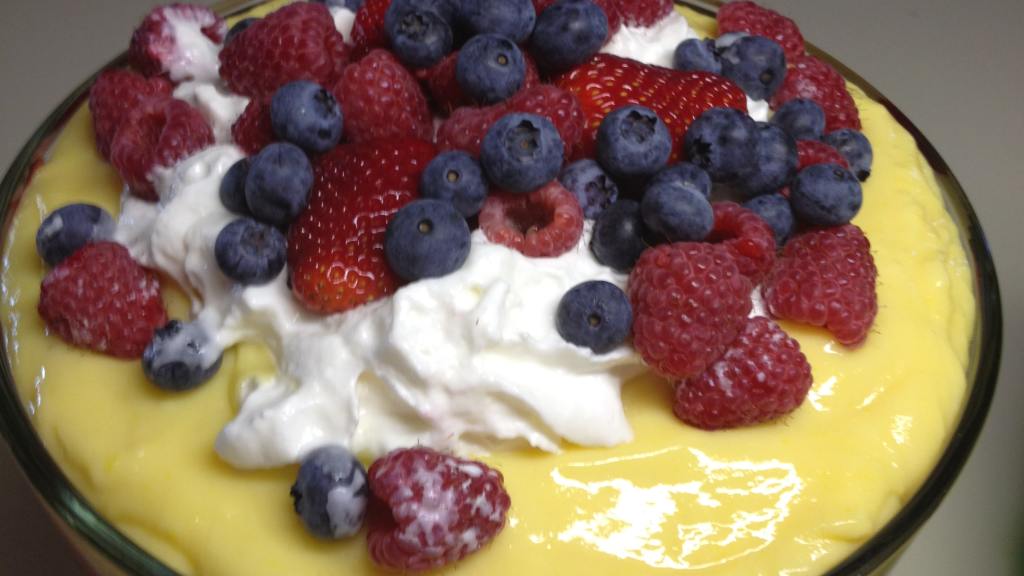 Ms. Carlin's Strawberry Triffle Recipe - Food.com