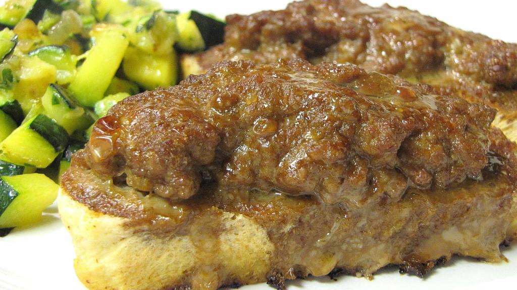 Cambodian French Bread With Beef (Num Pang Ang Chia Mui Sach Ko) Recipe ...