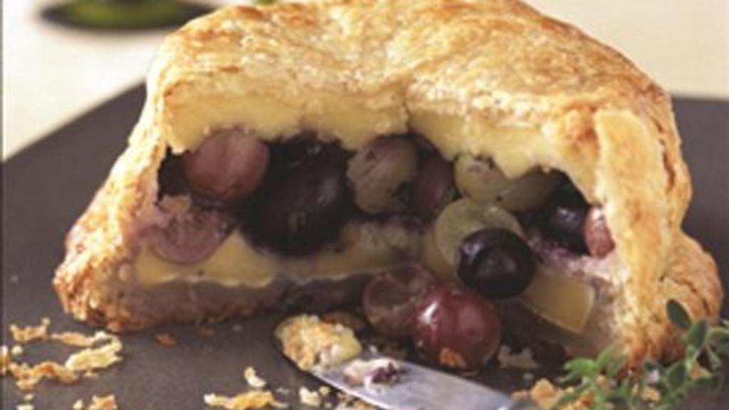 Baked Brie With Grapes Recipe - Food.com