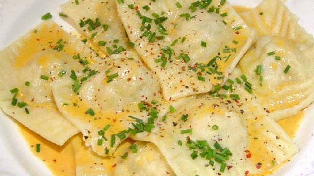 Crab and Prawn Ravioli in Seafood Bisque Recipe - Food.com