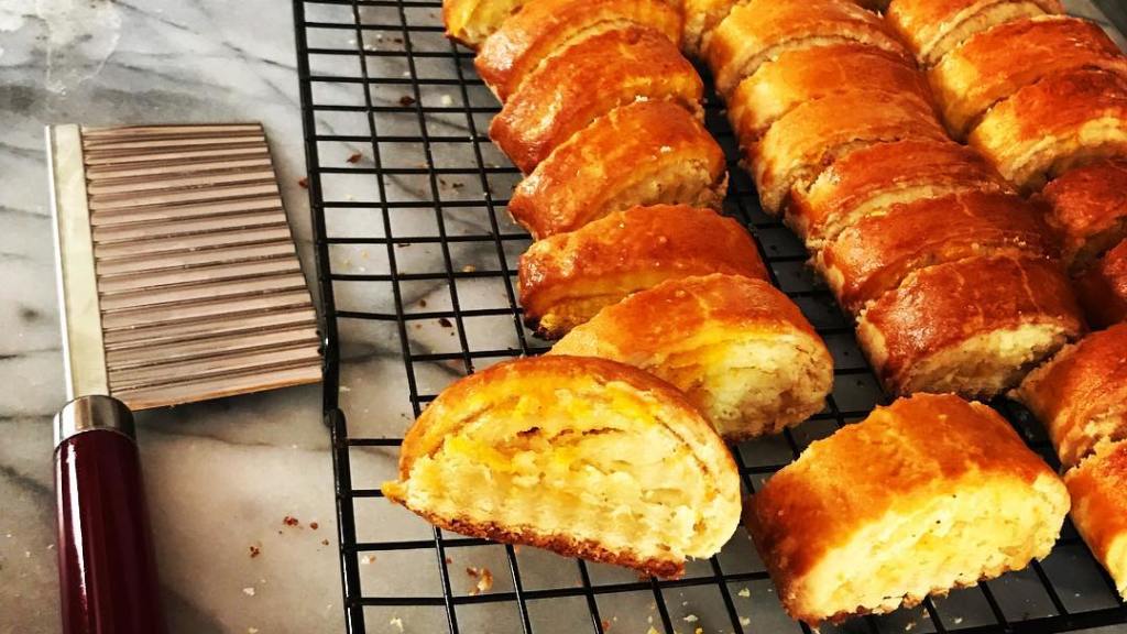 Nazook, Buttery Armenian Streusel-Stuffed Pastries Recipe - Food.com